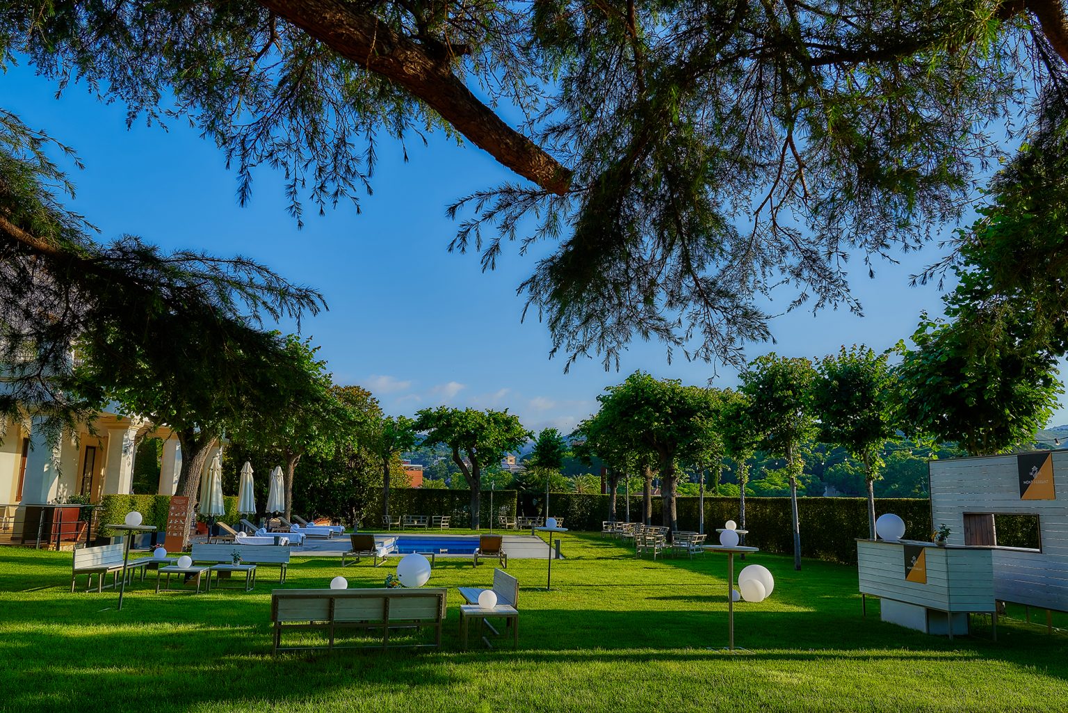 Terrace & Garden - Hotel Arrey